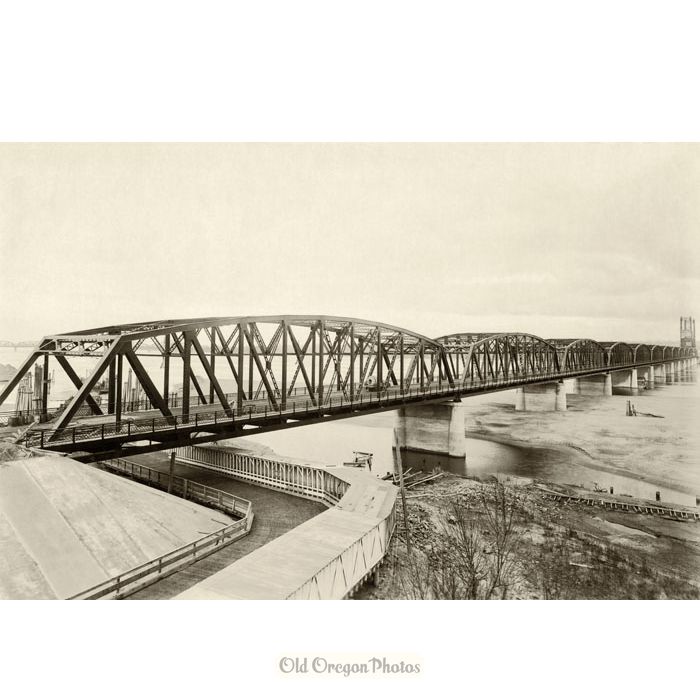 Interstate Bridge, Nearing Completion - 1917